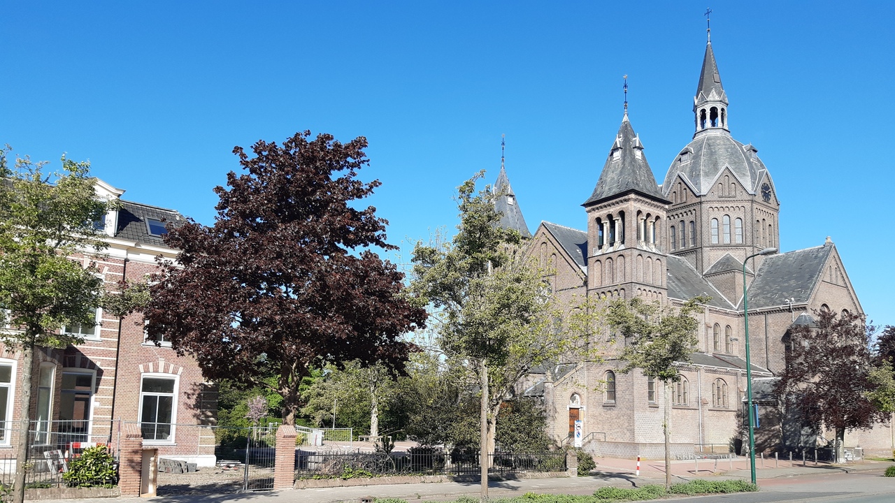 R.K. Parochiekerk De Goede Herder - Zoeterwoude